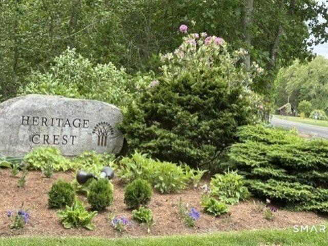 Heritage Crst Unit D, Southbury, Condo For Sale