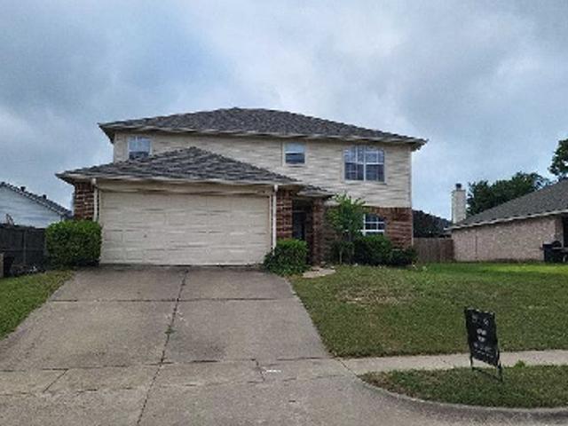 Heritage Dr