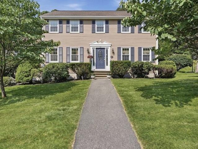 Heritage Dr, Woburn, Home For Sale