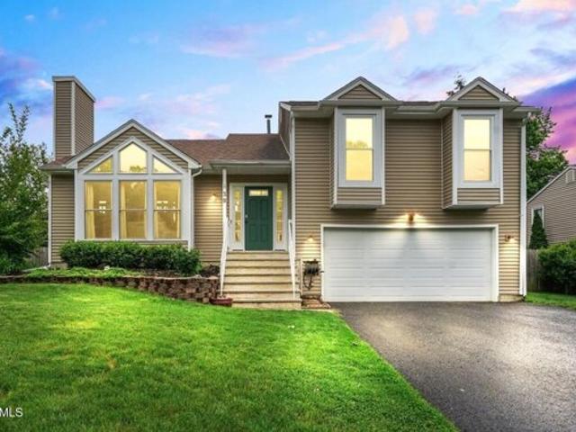 Heritage Dr, Howell, Home For Sale