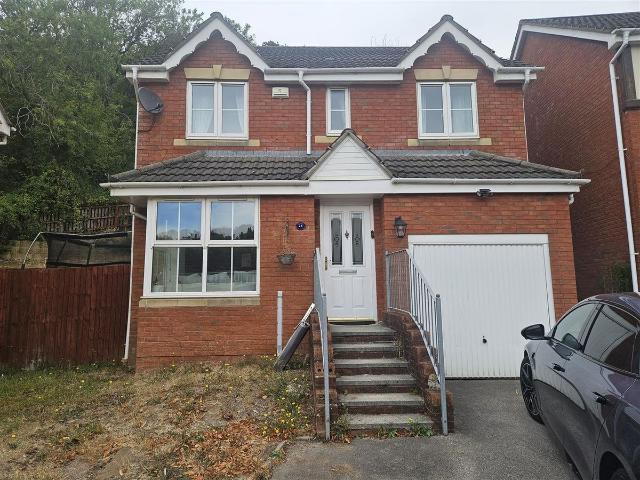 Heritage Drive, Caerau, Cardiff CF5, 4 bed detached house to rent, £1,800 pcm | PrimeLocation