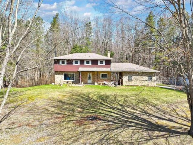 Heritage Ln, Lapeer, Home For Sale