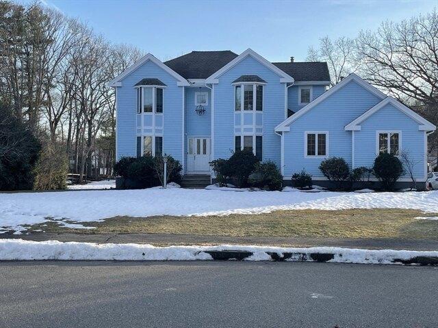 Heritage Ln, Saugus, Home For Sale