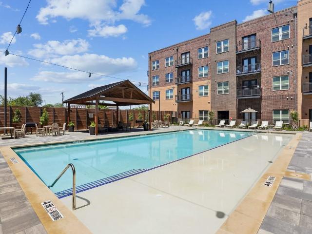 Heritage McKinney Square 1 Bedroom Apartment for Rent at 300 N Mcdonald St, Mckinney, TX 75069