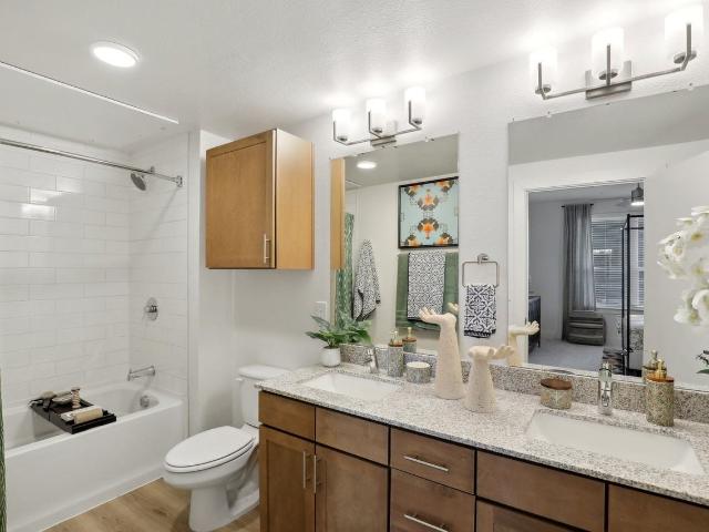 Heritage McKinney Square 2 Bedroom Apartment for Rent at 300 N Mcdonald St, Mckinney, TX 75069