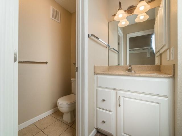 Heritage Park Apartments 1 Bedroom Apartment for Rent at 425 Chan Vw, Chanhassen, MN 55317