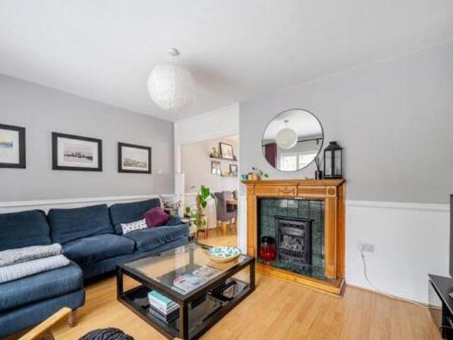 Herlwyn Gardens, London, 3 Bedroom Semi detached