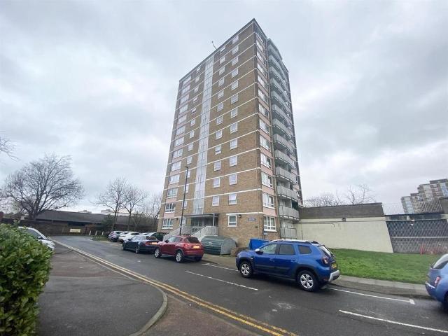 Herm House, Eastfield Road, Enfield 2 bed flat to rent £1,600 pcm £369 pw