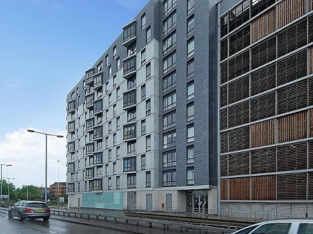 Hermitage, Chatham Street, Reading, RG1 2 bed apartment to rent £1,650 pcm £381 pw