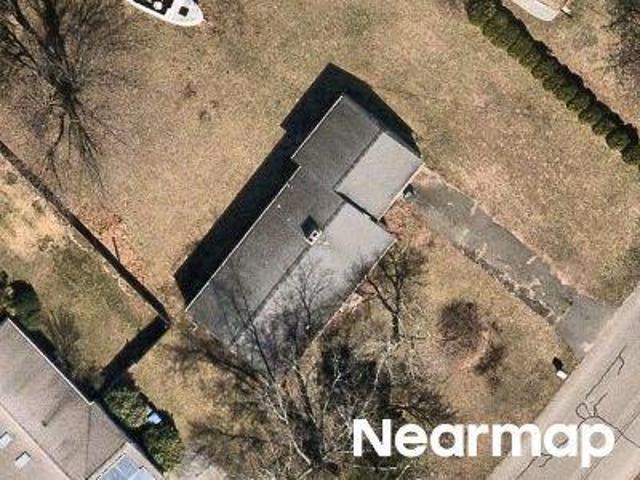 Hermitage Dr