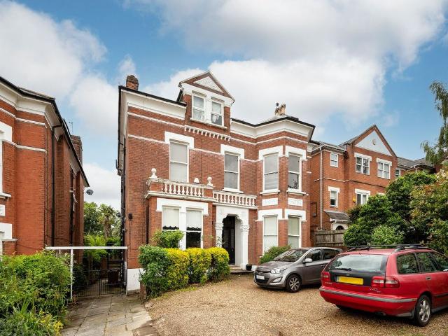Hermitage Road, Crystal Palace, London SE19, 2 bed flat to rent, £1,900 pcm | PrimeLocation