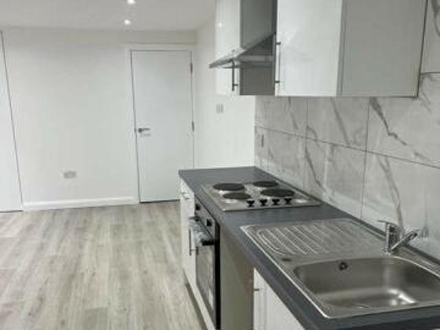 Hermitage Road, London, 1 Bedroom Ground