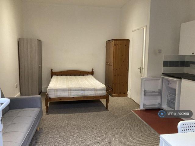 Herne Hill, London, SE24 Studio to rent £1,150 pcm £265 pw