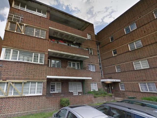 Herne Hill, London SE24, 2 bed flat to rent, £2,400 pcm | PrimeLocation