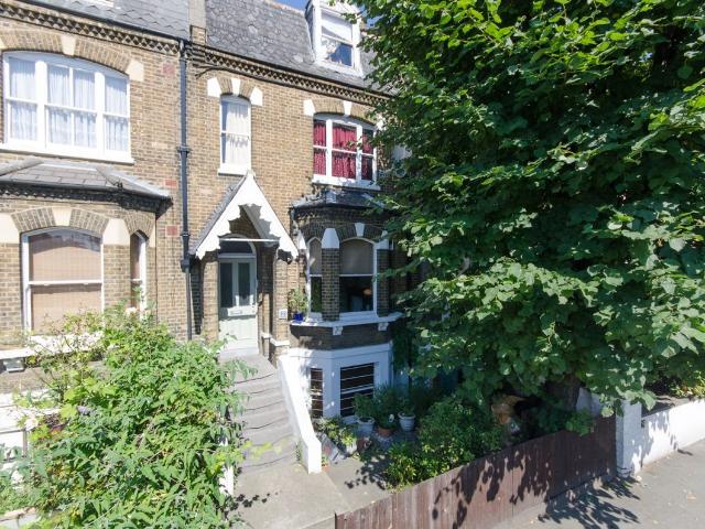 Herne Hill Road, London SE24, 1 bed flat to rent, £1,450 pcm | PrimeLocation