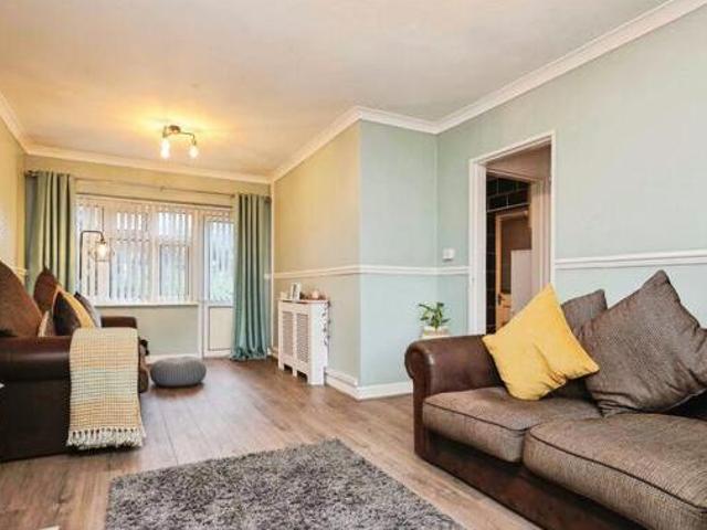 Hernehurst, Quinton, 2 Bedroom Semi detached