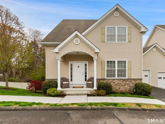 Heron View Rd, New Fairfield, Home For Sale