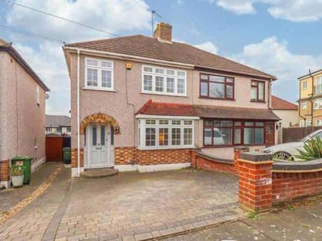 Heron Way, Upminster, 3 Bedroom Semi detached