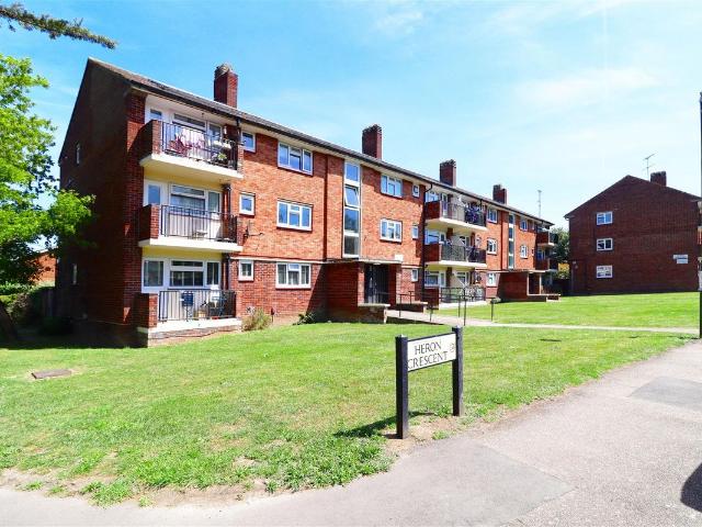 Heron Crescent, Sidcup DA14, 2 bed flat to rent, £1,500 pcm | PrimeLocation