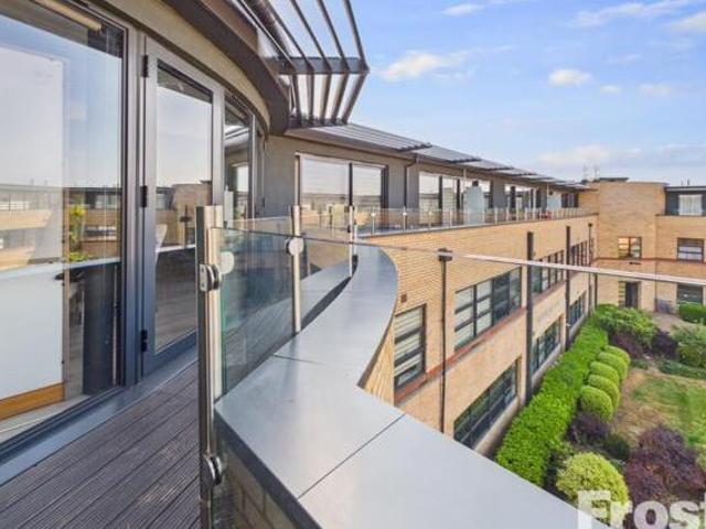 Heron Drive, Langley, 2 Bedroom Apartment