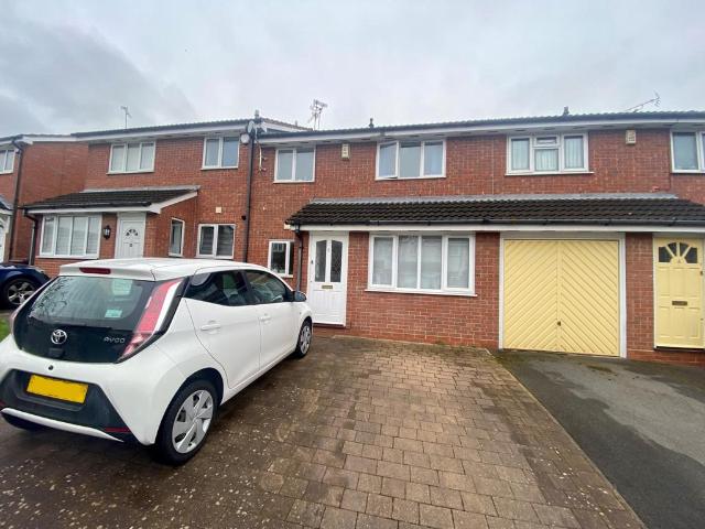 Heron Drive, Nottingham, NG7 3 bed house to rent £1,911 pcm £441 pw
