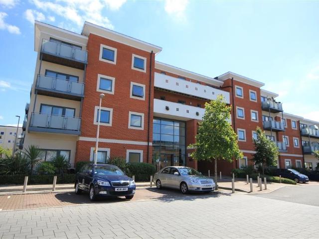Heron House, Rushley Way, Reading, Berkshire RG2, 1 bed flat to rent, £1,250 pcm | PrimeLocation