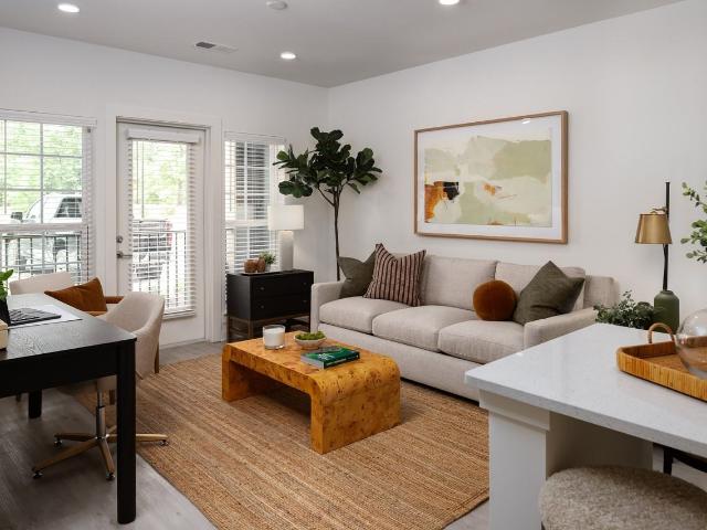 Heron Mill Apartments at Douglasville 3 Bedroom Apartment for Rent at 1801 Riverside Pkwy, Douglasville, GA 30135