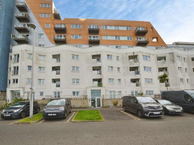 Heron Place, Edinburgh EH5, 2 bed flat to rent, £1,350 pcm | PrimeLocation