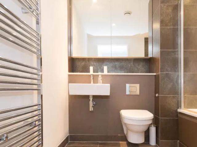 Heron Quays Day Nursery, 15 20 Landmark Square, London, E14 9AB, United Kingdom | 1 bed apartment for rent #154590052 | Rentberry