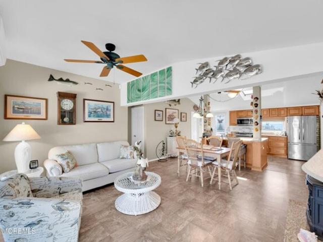 Heron Rd, Tuckerton, Home For Sale