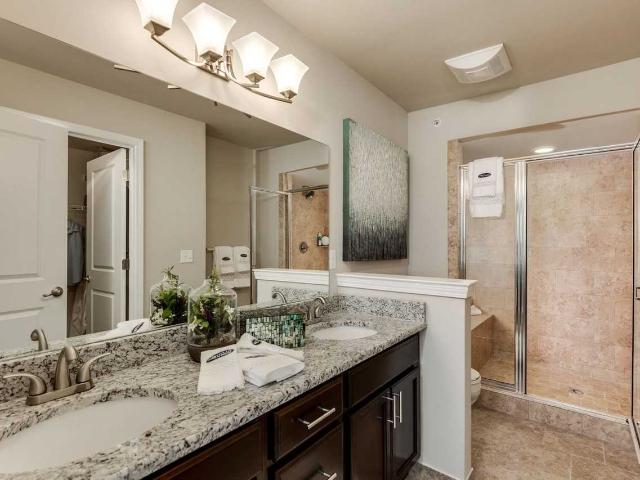 Heron Springs Townhomes and Apartments 3 Bedroom Apartment for Rent at 4100 Heron Springs Blvd, Lake Orion, MI 48359