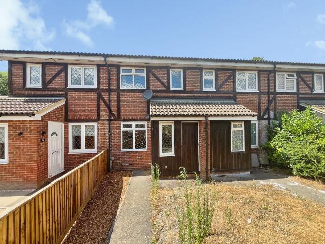 Heronfield, Englefield Green, Egham, Surrey TW20, 1 bed terraced house to rent, £1,350 pcm | PrimeLocation