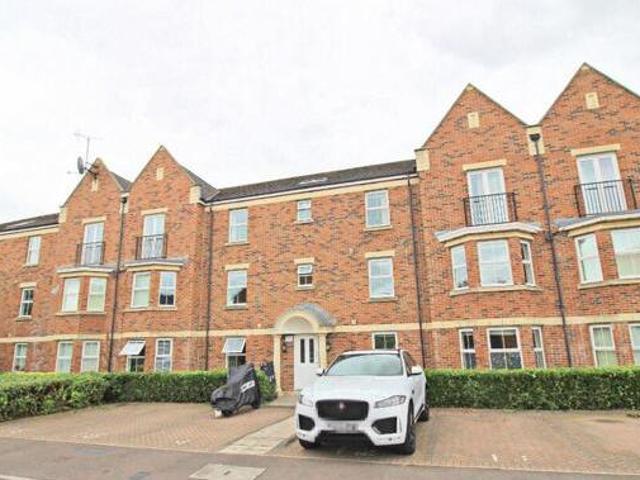 Herons Court, Gilesgate, 2 Bedroom Apartment
