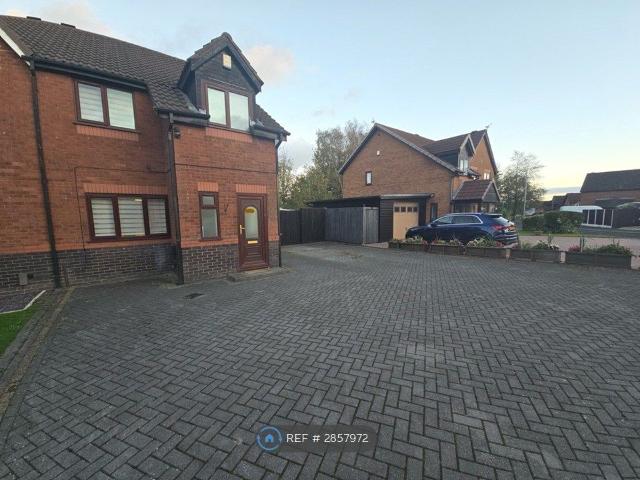 Herons Way, Bolton BL2, 3 bed semi detached house to rent, £1,350 pcm | PrimeLocation