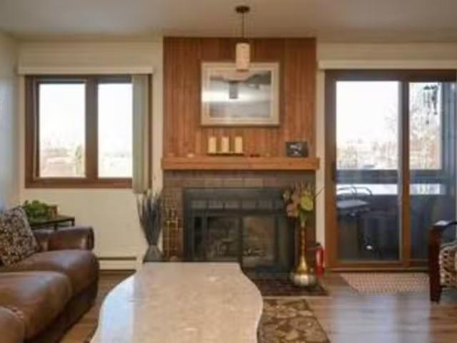 Herrington and Company, 380 East 11th Ave, Fairview 2 Bedroo.