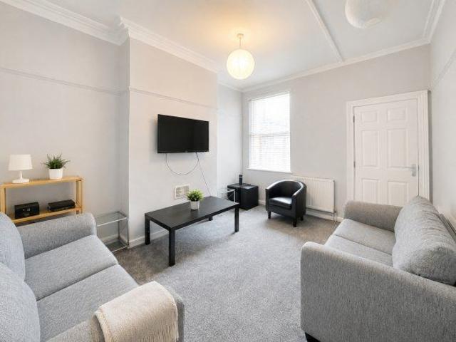 Herrick Road, Loughborough, Leicestershire LE11, 5 bed shared accommodation to rent, £477 pppm | PrimeLocation