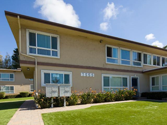 Herschel Apartments