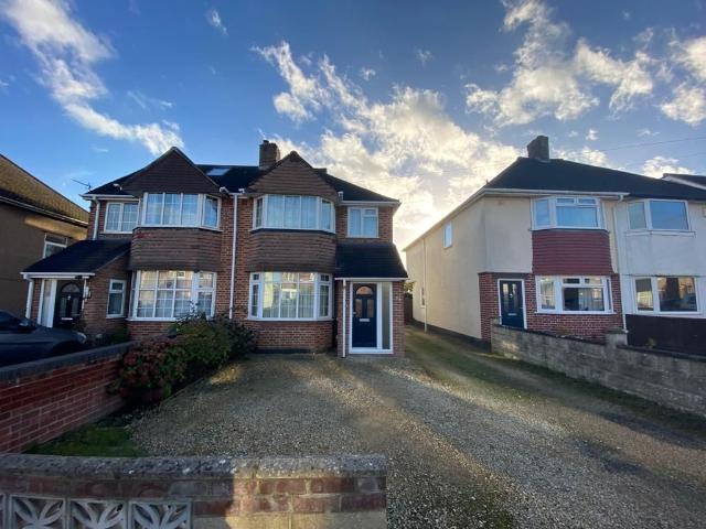 Herschel Crescent, Oxford OX4, 3 bed property to rent, £1,650 pcm | PrimeLocation