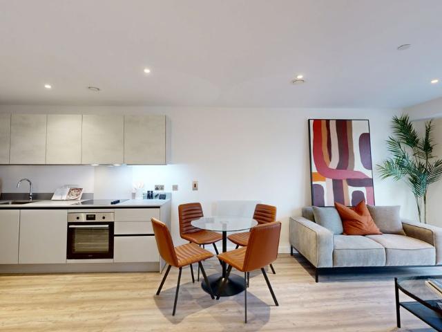Herschel Street, Slough SL1, 1 bed flat to rent, £1,495 pcm | PrimeLocation
