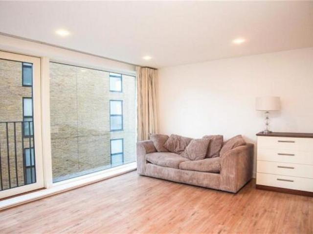 Hester House, Lewisham, Greenwich. Studio to rent £1,499 pcm £346 pw