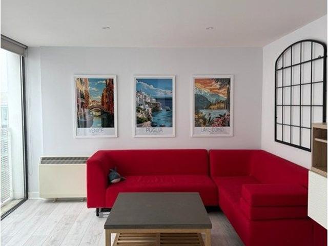 Hester Road, London SW11, 2 bed flat to rent, £2,900 pcm | PrimeLocation