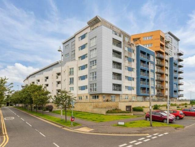 Hesperus Crossway, Granton. 1 bed flat to rent £1,150 pcm £265 pw