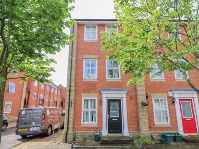 Hesper Road, Colchester, 4 Bedroom End