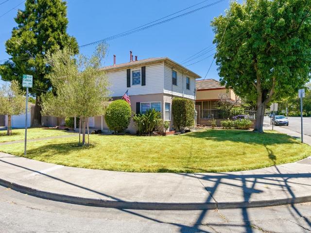 Hesperian Townhomes 2 Bedroom Apartment for Rent at 445 Thornally Dr, San Leandro, CA 94578 Lower Bal