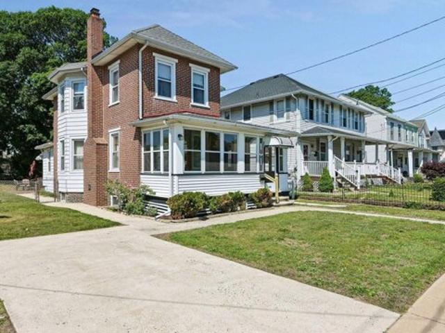 Heulings Ave, Riverside, Home For Sale