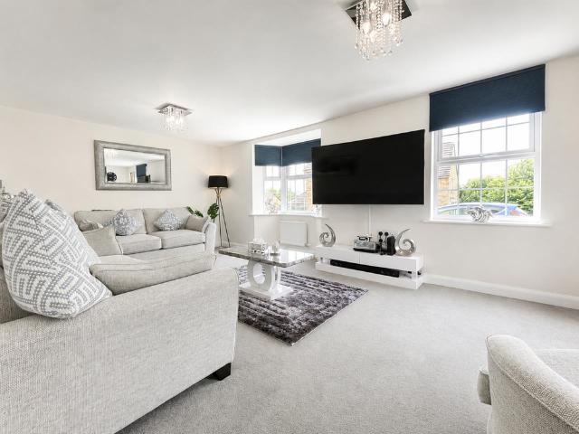 Hewenden Drive, Bradford, Cullingworth