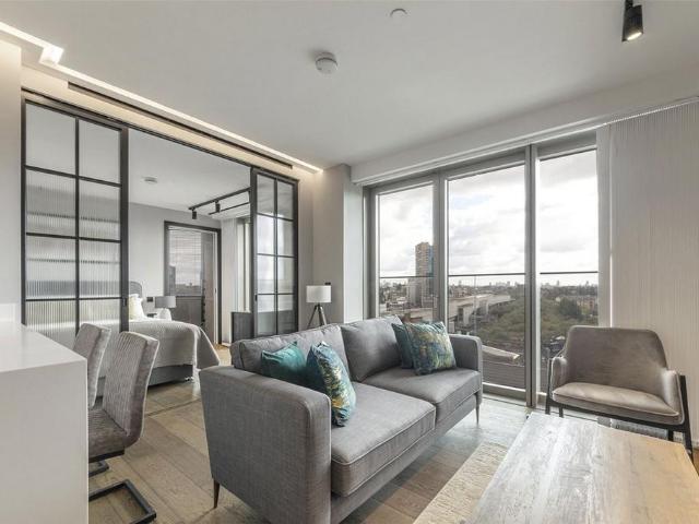 Hewett Street, London EC2A 1 bed flat to rent £3,350 pcm £773 pw