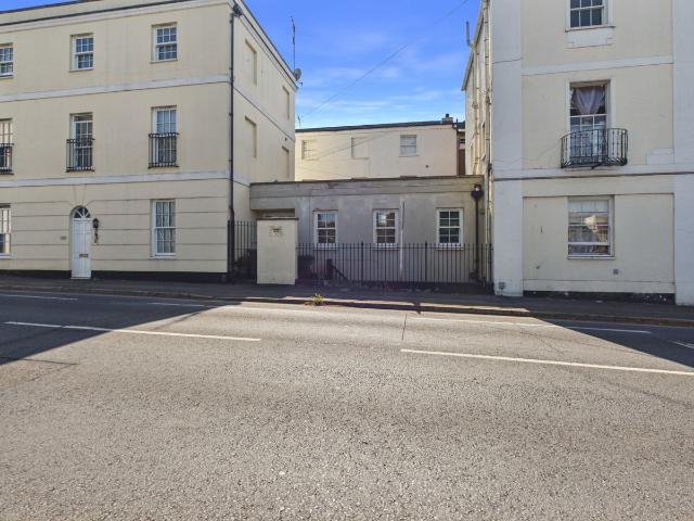 Hewlett Road, Cheltenham GL52, Studio to rent, £775 pcm | PrimeLocation