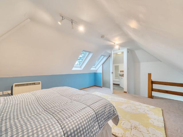 Hewshott Lane, Liphook, GU30