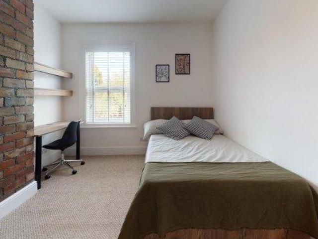 Hewson Road 6 bed house share to rent £2,808 pcm £648 pw